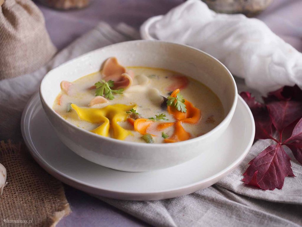 Zupa neapolitańska z kurczakiem / Chicken neapolitan soup - Blog ...